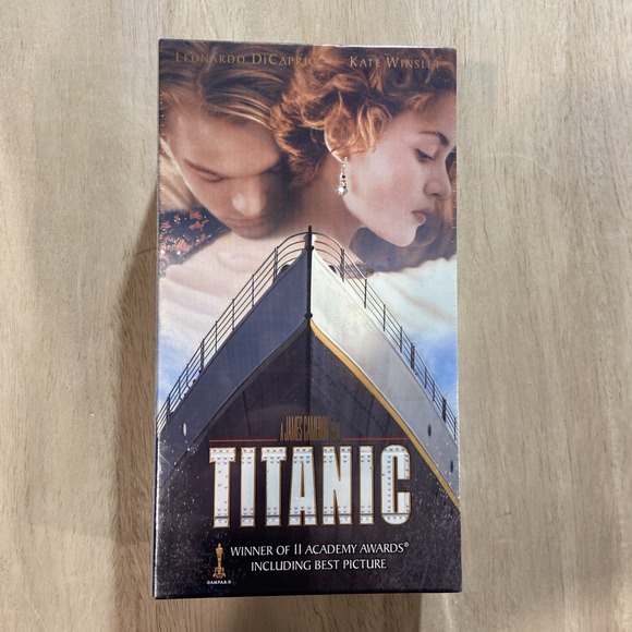 Media | Sealed Titanic Vhs 1998 Paramount 2 Tape Set W Sprint Sticker ...